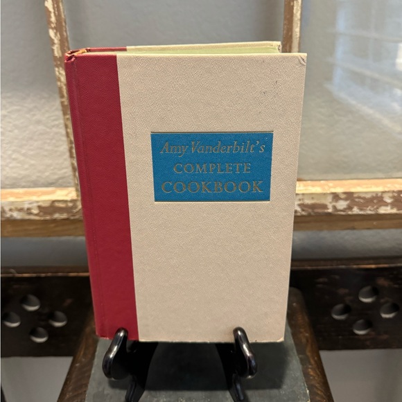 Other | 1961 First Edition Amy Vanderbilts Complete Cookbook Drawings ...
